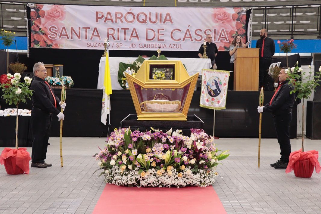 Cerimônia marca acolhida da réplica de Santa Rita - Diário de Suzano