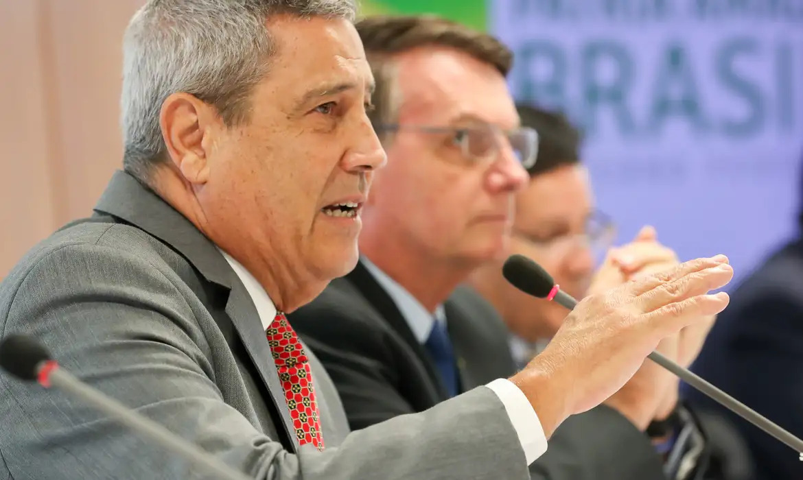 Polícia Federal prende Braga Netto - Diário de Suzano